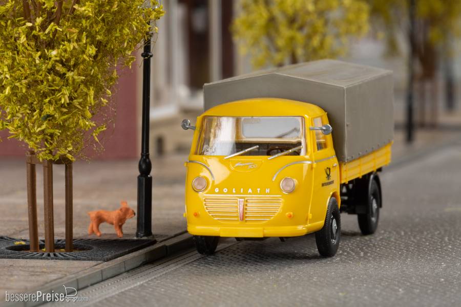 Minicar 66025 - Goliath Express 1100 Pritschenwagen mit Plane Deutsche Post